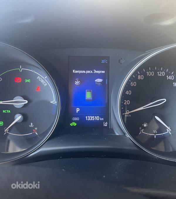 Синий Тойота C-HR 2017 в Таллин, объемом двигателя 1.80 л и пробегом 134 тыс. км за 15000 €, фото 7 на AUTOMOTO.COM.LV