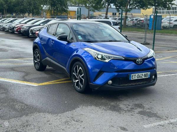 Blue Toyota C-HR 2018 in Klaipeda, with an engine capacity of 1.80 L and mileage of 228 thousand km for 15500 €, photo 2 on AUTOMOTO.COM.LV