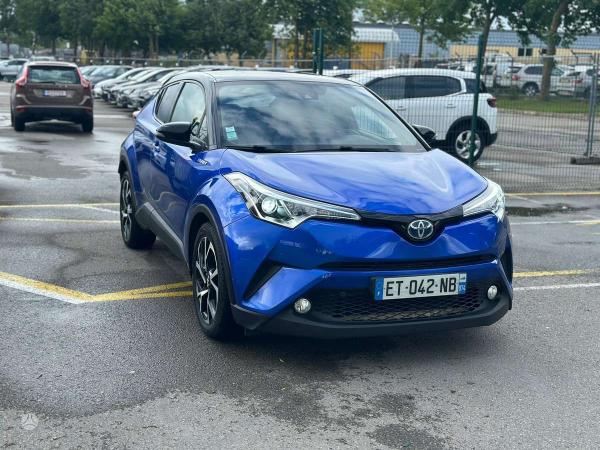 Blue Toyota C-HR 2018 in Klaipeda, with an engine capacity of 1.80 L and mileage of 228 thousand km for 15500 €, photo 4 on AUTOMOTO.COM.LV
