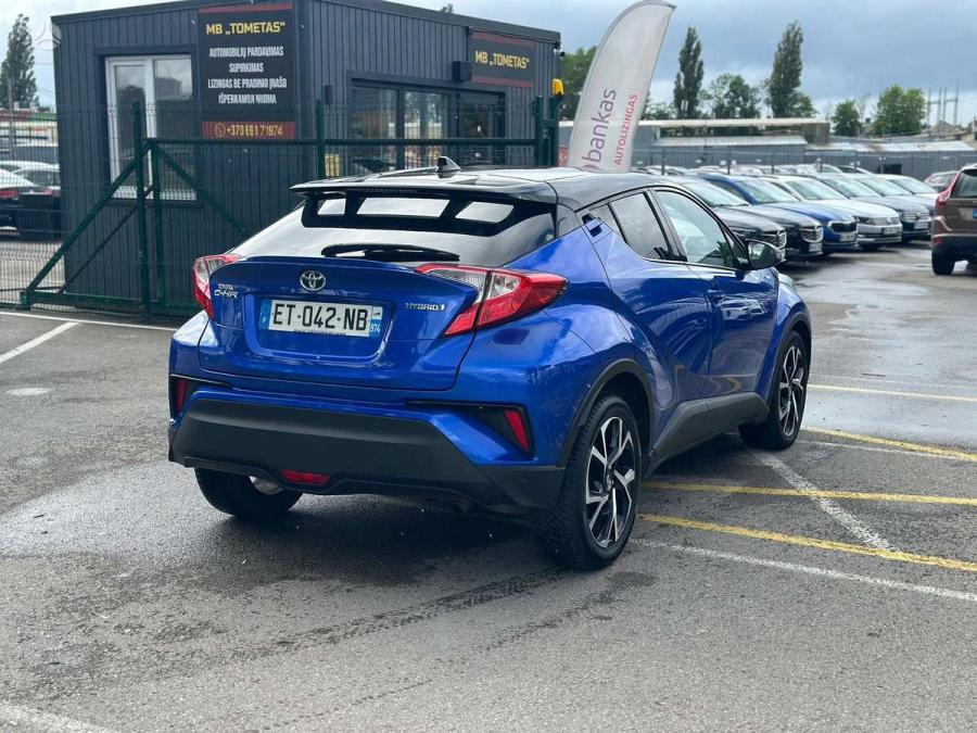 Синий Тойота C-HR 2018 в Клайпеда, объемом двигателя 1.80 л и пробегом 228 тыс. км за 15500 €, фото 9 на AUTOMOTO.COM.LV