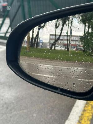 Синий Тойота C-HR 2018 в Клайпеда, объемом двигателя 1.80 л и пробегом 228 тыс. км за 15500 €, фото 25 на AUTOMOTO.COM.LV