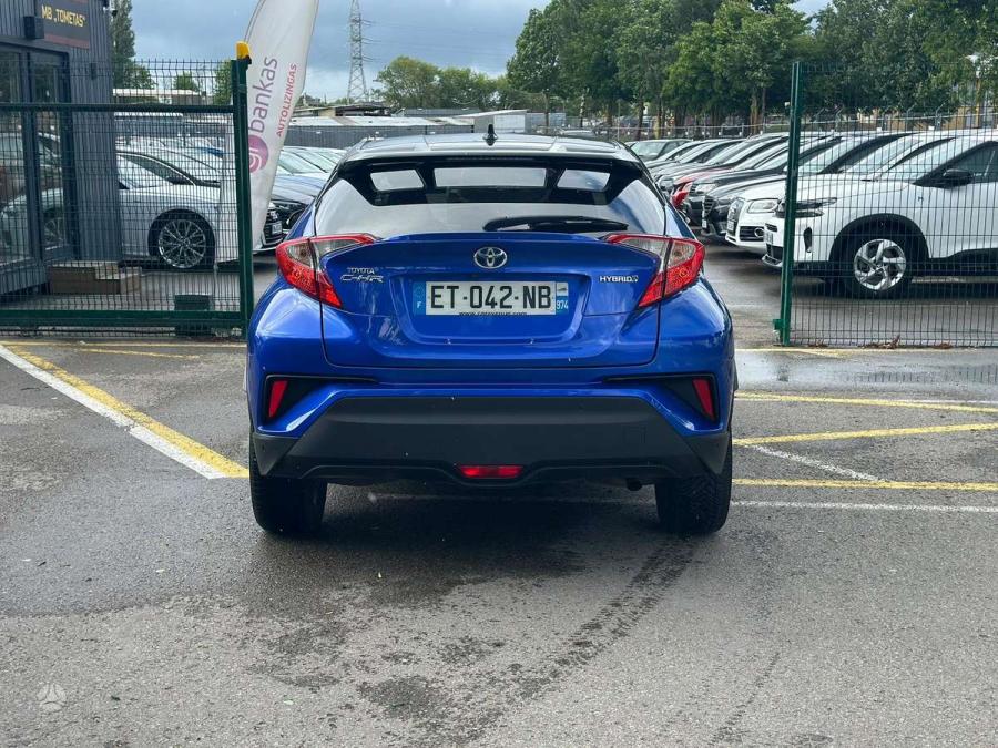 Zils Toyota C-HR 2018 Klaipėda, ar dzinēja tilpumu 1.80 L un nobraukumu 226 tūkst. km par 13999 €, foto 8 vietnē AUTOMOTO.COM.LV