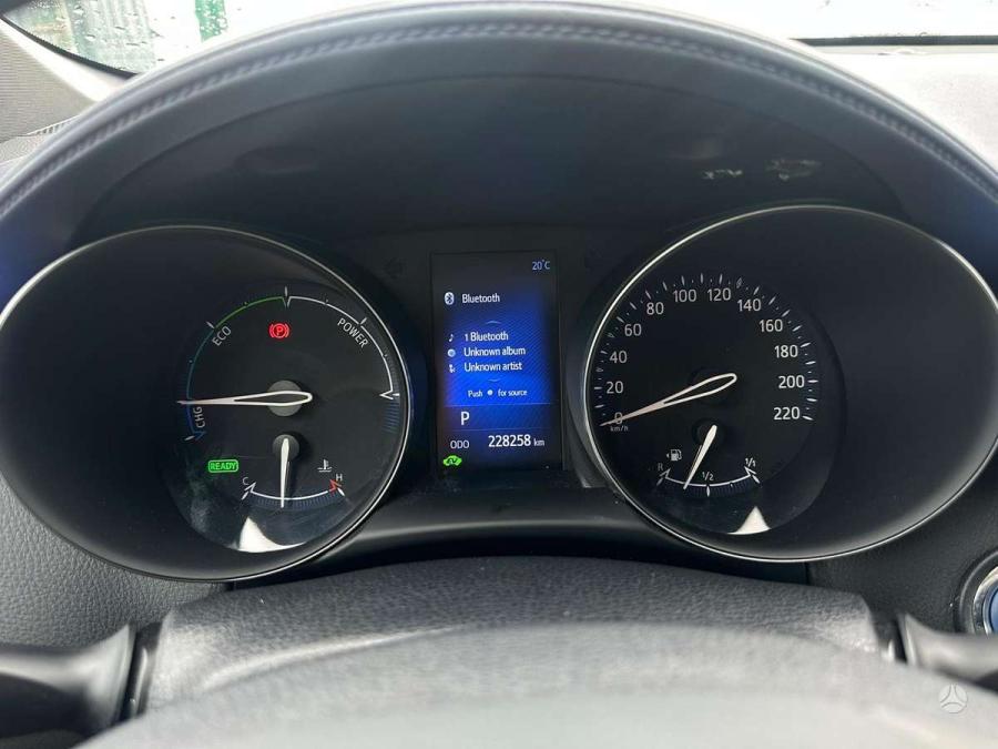Zils Toyota C-HR 2018 Klaipėda, ar dzinēja tilpumu 1.80 L un nobraukumu 226 tūkst. km par 13999 €, foto 16 vietnē AUTOMOTO.COM.LV