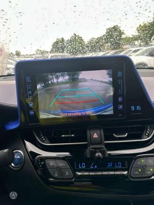 Zils Toyota C-HR 2018 Klaipėda, ar dzinēja tilpumu 1.80 L un nobraukumu 226 tūkst. km par 13999 €, foto 18 vietnē AUTOMOTO.COM.LV