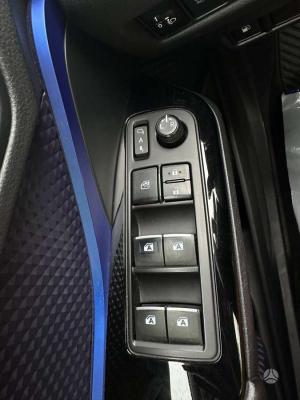 Zils Toyota C-HR 2018 Klaipėda, ar dzinēja tilpumu 1.80 L un nobraukumu 226 tūkst. km par 13999 €, foto 24 vietnē AUTOMOTO.COM.LV
