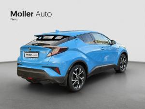 Blue Toyota C-HR 2019 in Parnu, with an engine capacity of 1.80 L and mileage of 85 thousand km for 17950 €, photo 2 on AUTOMOTO.COM.LV