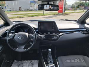 Синий Тойота C-HR 2020 в Валга, объемом двигателя 1.20 л и пробегом 56 тыс. км за 16900 €, фото 6 на AUTOMOTO.COM.LV
