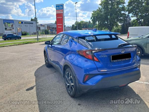 Синий Тойота C-HR 2020 в Валга, объемом двигателя 1.20 л и пробегом 56 тыс. км за 16900 €, фото 5 на AUTOMOTO.COM.LV