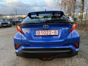 Zils Toyota C-HR 2021 Rīga, ar dzinēja tilpumu 1.80 L un nobraukumu 65 tūkst. km par 20999 €, foto 12 vietnē AUTOMOTO.COM.LV