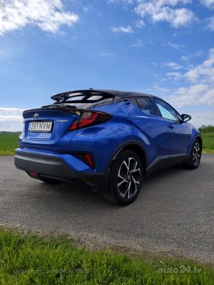 Синий Тойота C-HR 2021 в Таллин, объемом двигателя 1.80 л и пробегом 68 тыс. км за 22500 €, фото 4 на AUTOMOTO.COM.LV
