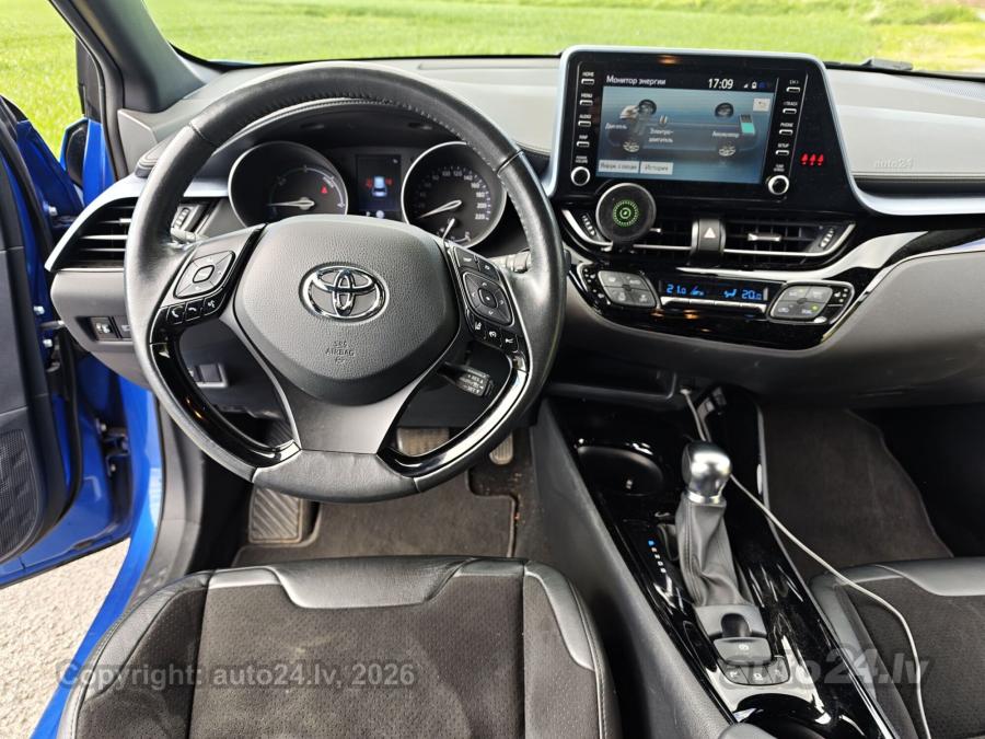 Синий Тойота C-HR 2021 в Таллин, объемом двигателя 1.80 л и пробегом 68 тыс. км за 22500 €, фото 8 на AUTOMOTO.COM.LV