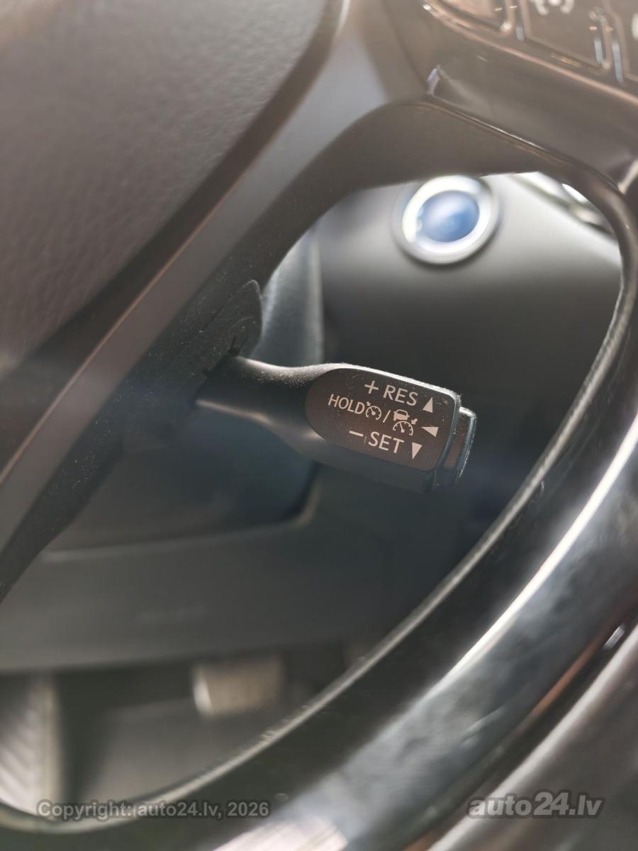 Синий Тойота C-HR 2021 в Таллин, объемом двигателя 1.80 л и пробегом 68 тыс. км за 22500 €, фото 11 на AUTOMOTO.COM.LV