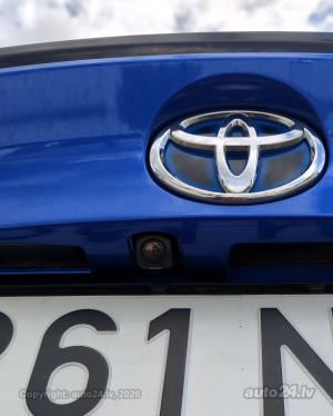 Синий Тойота C-HR 2021 в Таллин, объемом двигателя 1.80 л и пробегом 68 тыс. км за 22500 €, фото 18 на AUTOMOTO.COM.LV
