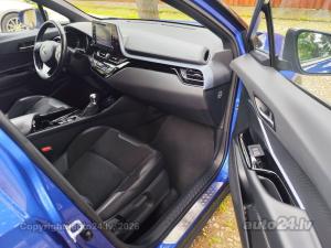 Zils Toyota C-HR 2021 Tallina, ar dzinēja tilpumu 1.80 L un nobraukumu 73 tūkst. km par 20900 €, foto 9 vietnē AUTOMOTO.COM.LV