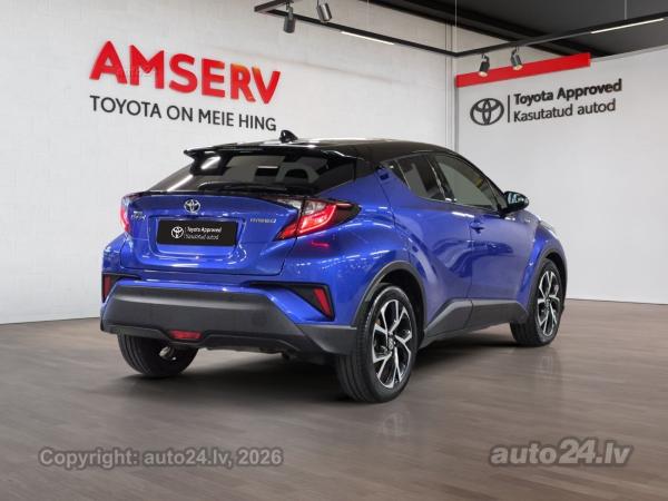 Zils Toyota C-HR 2021 Tallina, ar dzinēja tilpumu 1.80 L un nobraukumu 63 tūkst. km par 22490 €, foto 3 vietnē AUTOMOTO.COM.LV