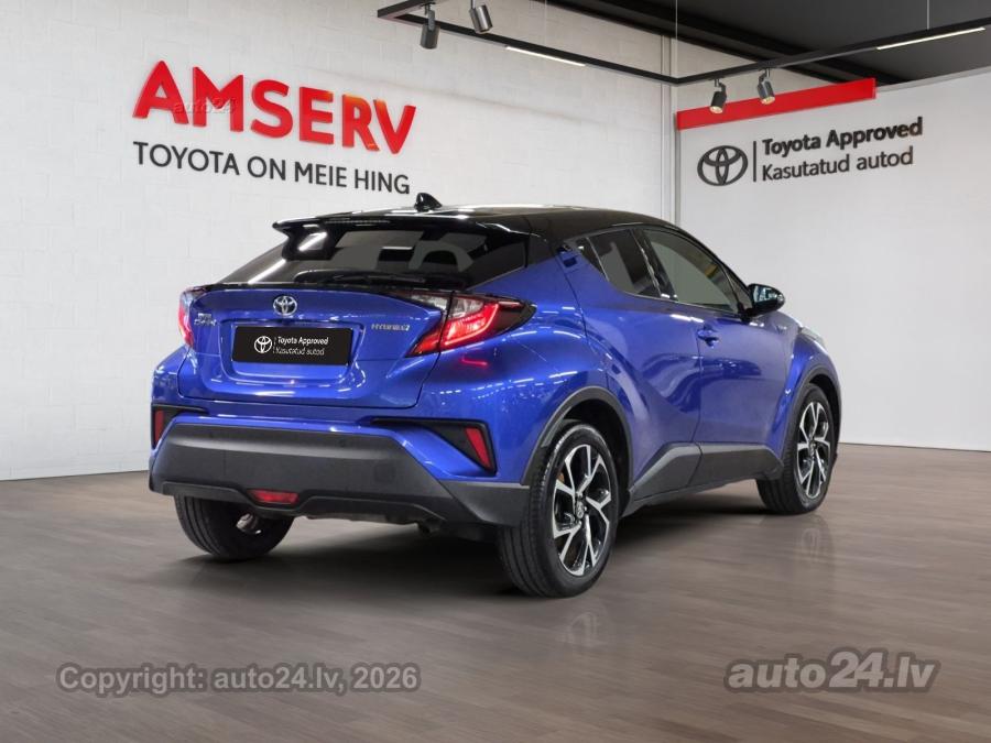 Zils Toyota C-HR 2021 Tallina, ar dzinēja tilpumu 1.80 L un nobraukumu 63 tūkst. km par 22490 €, foto 3 vietnē AUTOMOTO.COM.LV