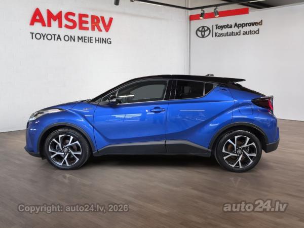 Zils Toyota C-HR 2021 Tallina, ar dzinēja tilpumu 1.80 L un nobraukumu 63 tūkst. km par 22490 €, foto 4 vietnē AUTOMOTO.COM.LV