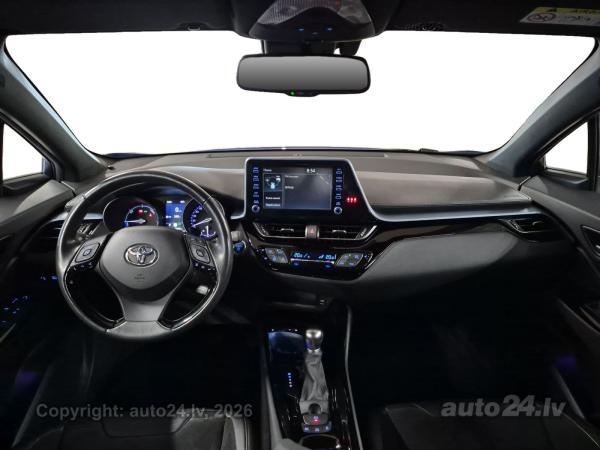 Zils Toyota C-HR 2021 Tallina, ar dzinēja tilpumu 1.80 L un nobraukumu 63 tūkst. km par 22490 €, foto 9 vietnē AUTOMOTO.COM.LV