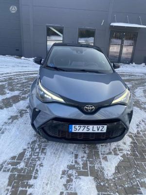 Blue Toyota C-HR 2022 in Kaunas, with an engine capacity of 2.00 L and mileage of 40 thousand km for 20300 €, photo 12 on AUTOMOTO.COM.LV