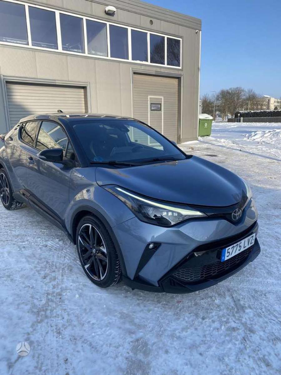 Zils Toyota C-HR 2022 Kauņa, ar dzinēja tilpumu 2.00 L un nobraukumu 40 tūkst. km par 20300 €, foto 2 vietnē AUTOMOTO.COM.LV