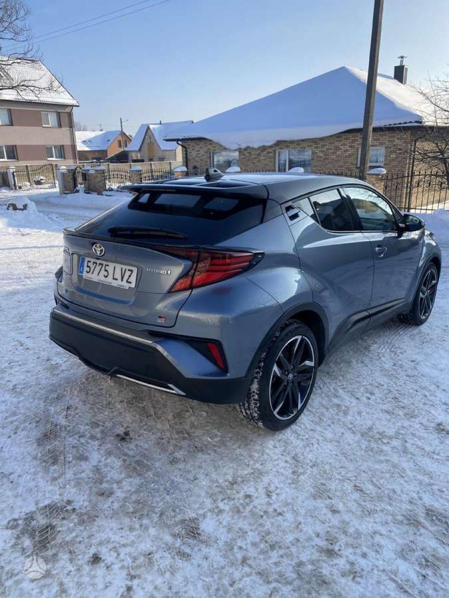 Zils Toyota C-HR 2022 Kauņa, ar dzinēja tilpumu 2.00 L un nobraukumu 40 tūkst. km par 20300 €, foto 4 vietnē AUTOMOTO.COM.LV
