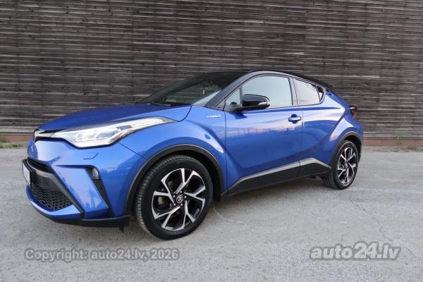 Синий Тойота C-HR 2022 в Маарду, объемом двигателя 1.80 л и пробегом 54 тыс. км за 23600 €, фото 1 на AUTOMOTO.COM.LV