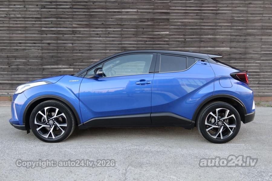 Синий Тойота C-HR 2022 в Маарду, объемом двигателя 1.80 л и пробегом 54 тыс. км за 23600 €, фото 4 на AUTOMOTO.COM.LV