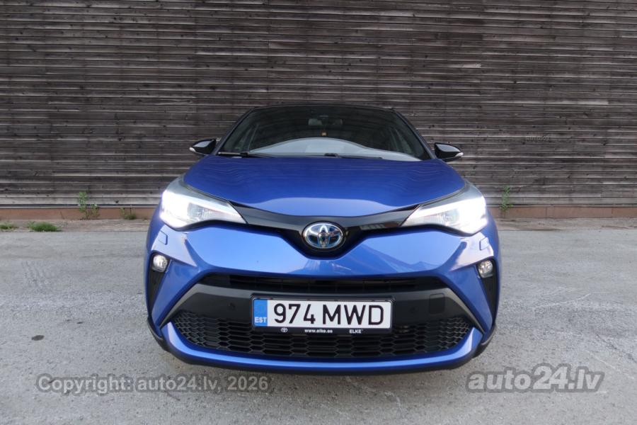 Синий Тойота C-HR 2022 в Маарду, объемом двигателя 1.80 л и пробегом 54 тыс. км за 23600 €, фото 8 на AUTOMOTO.COM.LV