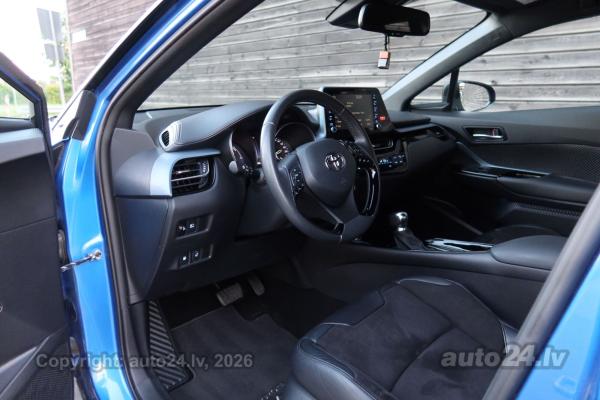 Синий Тойота C-HR 2022 в Маарду, объемом двигателя 1.80 л и пробегом 54 тыс. км за 23600 €, фото 9 на AUTOMOTO.COM.LV