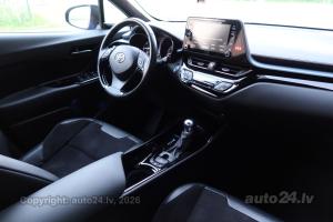 Синий Тойота C-HR 2022 в Маарду, объемом двигателя 1.80 л и пробегом 54 тыс. км за 23600 €, фото 16 на AUTOMOTO.COM.LV