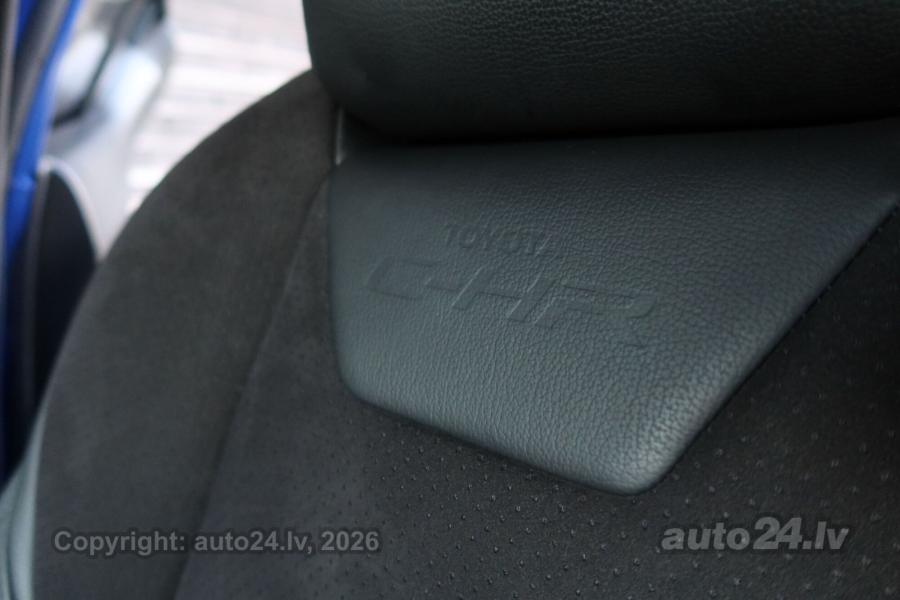 Синий Тойота C-HR 2022 в Маарду, объемом двигателя 1.80 л и пробегом 54 тыс. км за 23600 €, фото 20 на AUTOMOTO.COM.LV