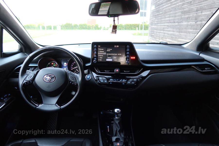 Синий Тойота C-HR 2022 в Маарду, объемом двигателя 1.80 л и пробегом 54 тыс. км за 23600 €, фото 21 на AUTOMOTO.COM.LV