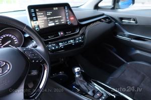 Синий Тойота C-HR 2022 в Маарду, объемом двигателя 1.80 л и пробегом 54 тыс. км за 23600 €, фото 22 на AUTOMOTO.COM.LV