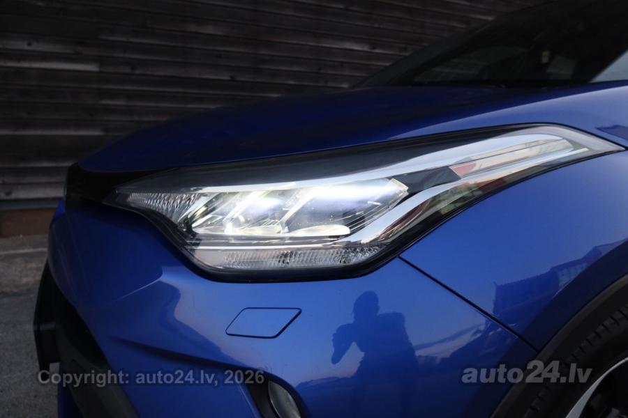 Синий Тойота C-HR 2022 в Маарду, объемом двигателя 1.80 л и пробегом 54 тыс. км за 23600 €, фото 25 на AUTOMOTO.COM.LV