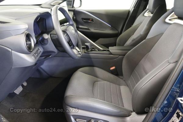 Zils Toyota C-HR 2024 Tallina, ar dzinēja tilpumu 1.80 L un nobraukumu 11 tūkst. km par 36500 €, foto 11 vietnē AUTOMOTO.COM.LV