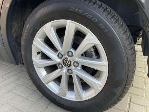 Синий Тойота C-HR 2024 в Тельшяй, объемом двигателя 1.80 л и пробегом 10 тыс. км за 24850 €, фото 18 на AUTOMOTO.COM.LV
