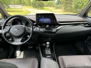 Brūns Toyota C-HR 2017 Kauņa, ar dzinēja tilpumu 1.80 L un nobraukumu 196 tūkst. km par 16550 €, foto 11 vietnē AUTOMOTO.COM.LV