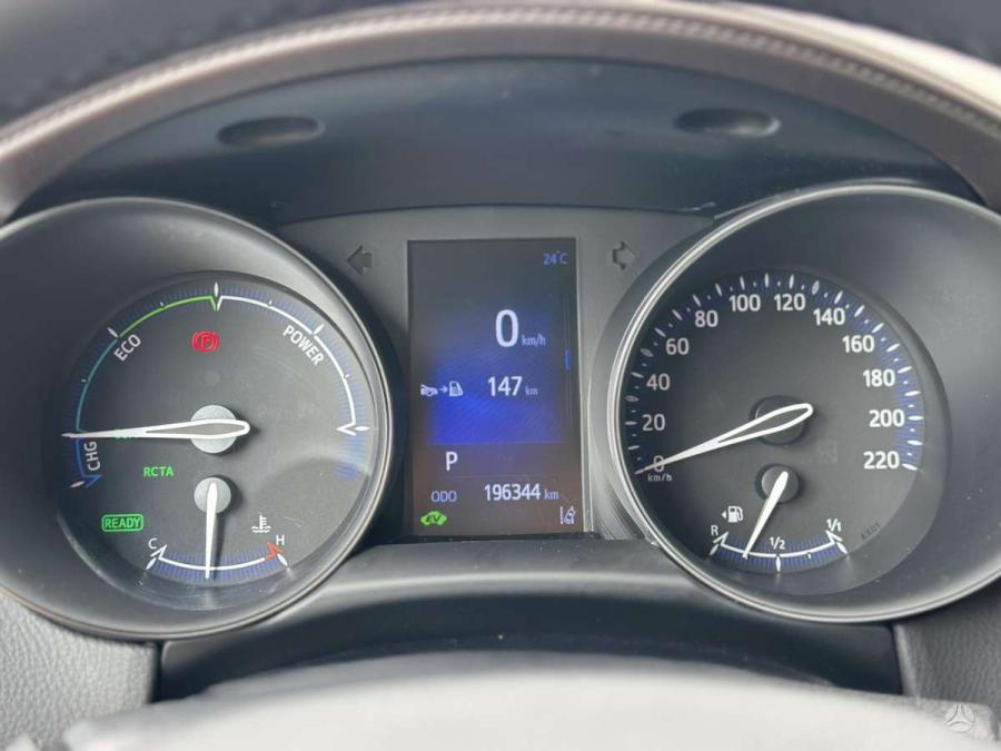 Brūns Toyota C-HR 2017 Kauņa, ar dzinēja tilpumu 1.80 L un nobraukumu 196 tūkst. km par 16550 €, foto 18 vietnē AUTOMOTO.COM.LV