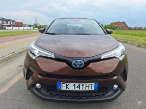 Brown Toyota C-HR 2017 in Klaipeda, with an engine capacity of 1.80 L and mileage of 115 thousand km for 16888 €, photo 5 on AUTOMOTO.COM.LV