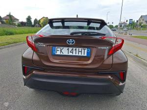 Brown Toyota C-HR 2017 in Klaipeda, with an engine capacity of 1.80 L and mileage of 115 thousand km for 16888 €, photo 9 on AUTOMOTO.COM.LV