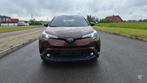 Brūns Toyota C-HR 2017 Klaipėda, ar dzinēja tilpumu 1.80 L un nobraukumu 114 tūkst. km par 16600 €, foto 7 vietnē AUTOMOTO.COM.LV