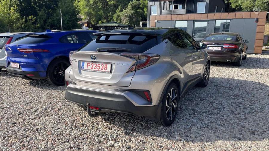 Коричневый Тойота C-HR 2017 в Каунас, объемом двигателя 1.80 л и пробегом 90 тыс. км за 15800 €, фото 5 на AUTOMOTO.COM.LV