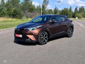Коричневый Тойота C-HR 2017 в Вильнюс, объемом двигателя 1.80 л и пробегом 117 тыс. км за 17350 €, фото 1 на AUTOMOTO.COM.LV