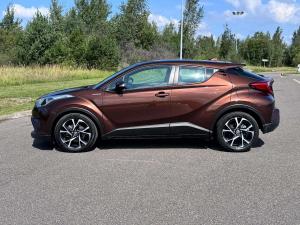 Коричневый Тойота C-HR 2017 в Вильнюс, объемом двигателя 1.80 л и пробегом 117 тыс. км за 17350 €, фото 3 на AUTOMOTO.COM.LV