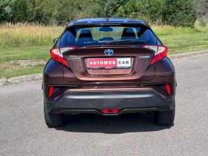 Коричневый Тойота C-HR 2017 в Вильнюс, объемом двигателя 1.80 л и пробегом 117 тыс. км за 17350 €, фото 5 на AUTOMOTO.COM.LV