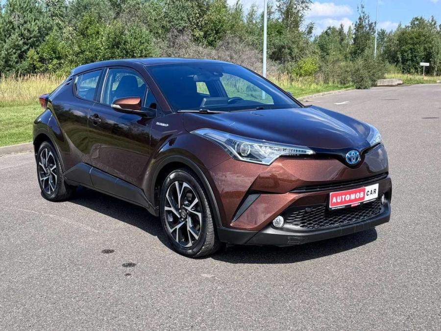 Коричневый Тойота C-HR 2017 в Вильнюс, объемом двигателя 1.80 л и пробегом 117 тыс. км за 17350 €, фото 8 на AUTOMOTO.COM.LV