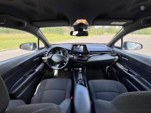 Коричневый Тойота C-HR 2017 в Вильнюс, объемом двигателя 1.80 л и пробегом 117 тыс. км за 17350 €, фото 20 на AUTOMOTO.COM.LV