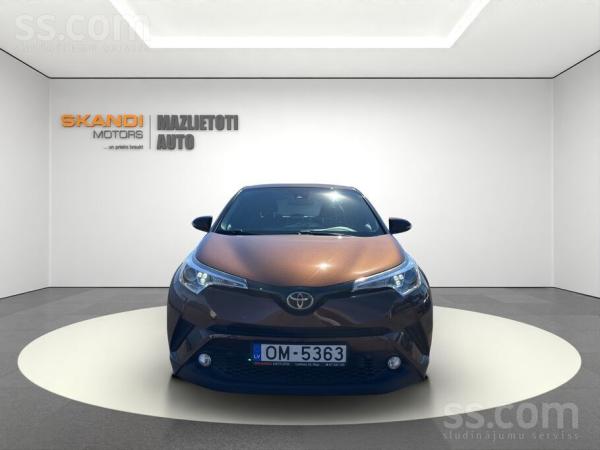 Brūns Toyota C-HR 2017 Rīga, ar dzinēja tilpumu 1.20 L un nobraukumu 91 tūkst. km par 14990 €, foto 3 vietnē AUTOMOTO.COM.LV