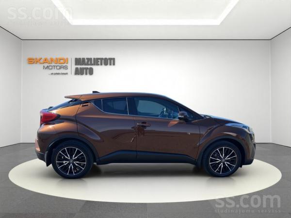 Brūns Toyota C-HR 2017 Rīga, ar dzinēja tilpumu 1.20 L un nobraukumu 91 tūkst. km par 14990 €, foto 8 vietnē AUTOMOTO.COM.LV