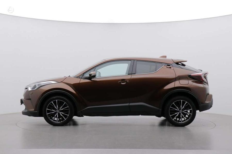 Коричневый Тойота C-HR 2018 в Вильнюс, объемом двигателя 1.20 л и пробегом 61 тыс. км за 17900 €, фото 4 на AUTOMOTO.COM.LV